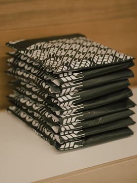 Hardpressed Print Studio– Hardpressed Print Studio Inc.